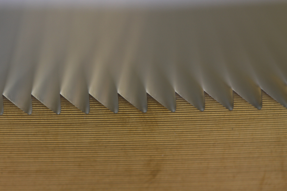 Sharpening pulverizers