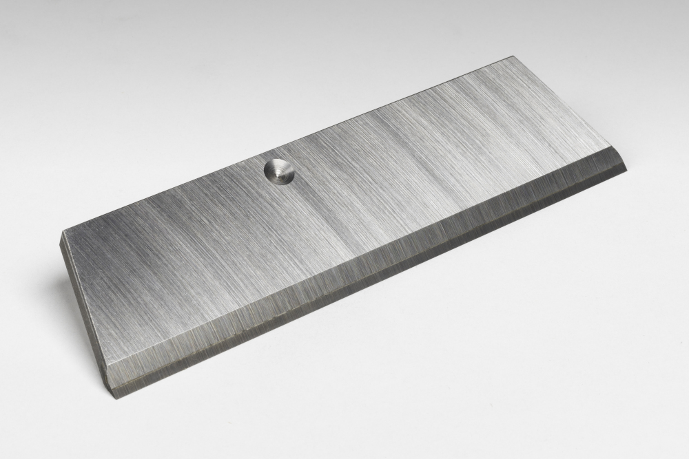 Cutter compactor knives